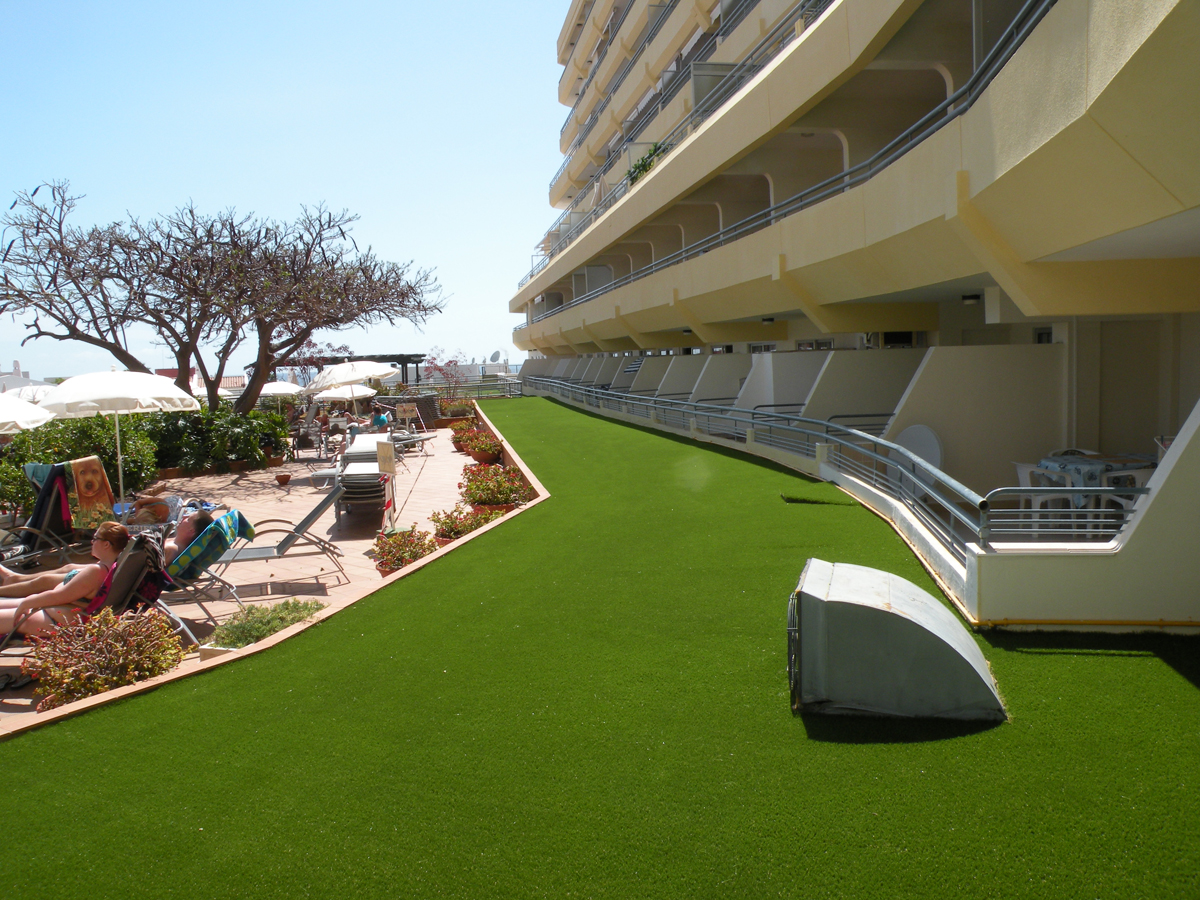 Improve Your Outdoor Deck with the Top Artificial Turf in San Jose